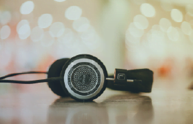 5 tips on recording audio for eLearning courses | Omniplex Learning